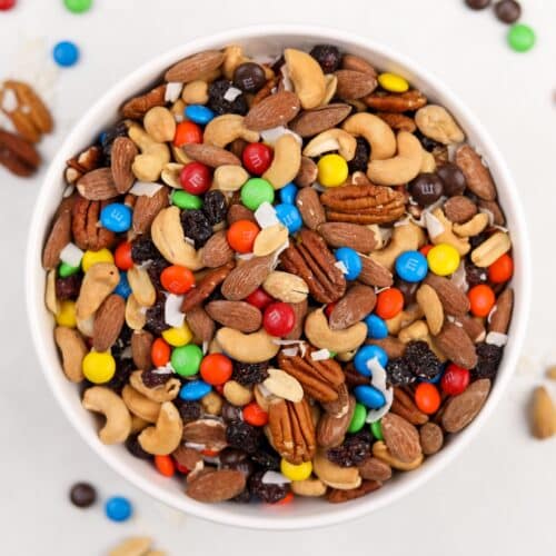 Homemade Trail Mix Recipe (So Easy to Make!) - Dash for Dinner
