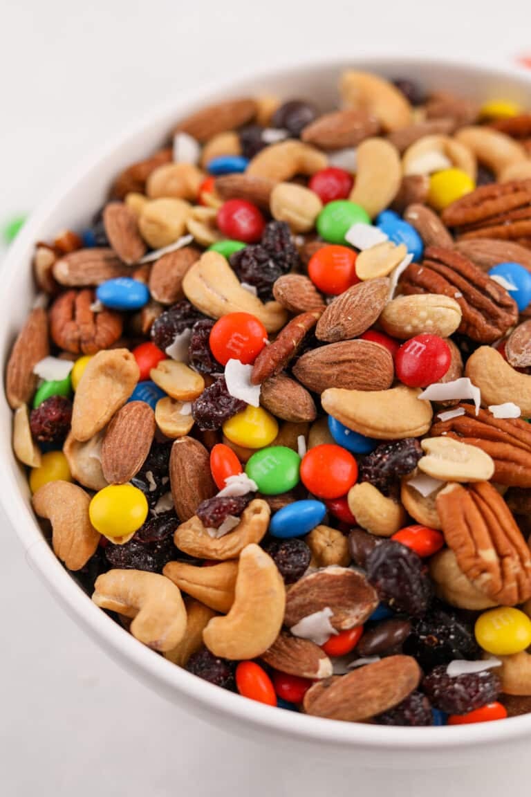 Homemade Trail Mix Recipe (So Easy to Make!) - Dash for Dinner