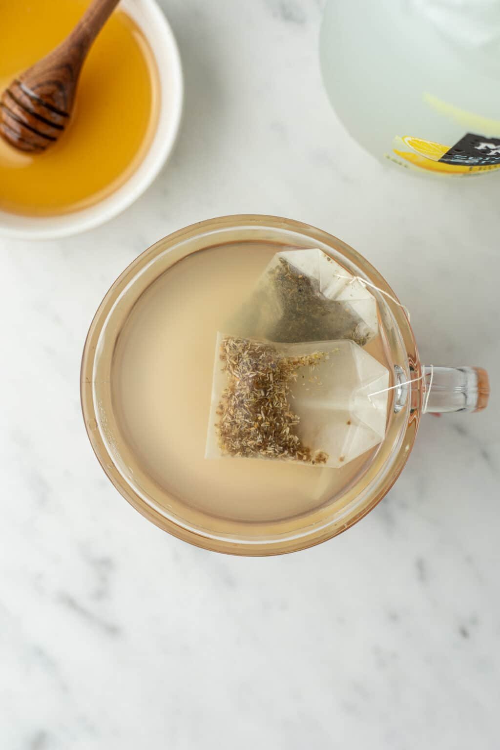 Honey Citrus Mint Tea Recipe (Starbucks Medicine Ball Copycat) - Dash ...